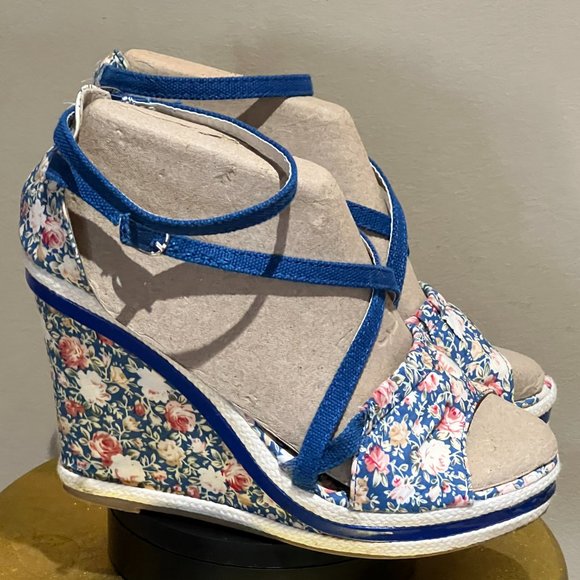 Anna | Shoes | Anna Floral Wedge Shoes Sandals Size 65 | Poshmark